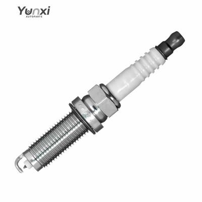 China Automotive Parts Engine Parts Platinum Spark Plugs ILZKAR8H8S ILZKAR8M7 95112 LR091617 for Honda Jaguar for sale