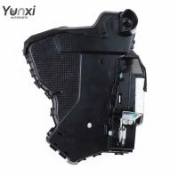 China 69040-0C050  Power Door Lock Actuators Front Left for LEXUS ES350 2015-2018 RX350/450H 2009-2015 for Toyota for sale