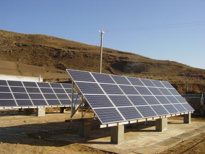 China 350W 380W Solar PV Panel , Solar Photovoltaic Module IEC61730 Standards for sale