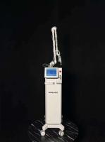China LB-100 Painless Home Hair Removal Laser Machine 430nm-1200nm for sale