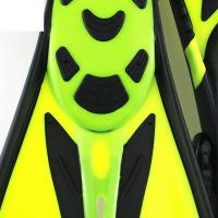 China 100% Silicone Material Short Swim Fins With Sun And Chlorine Resistance for sale
