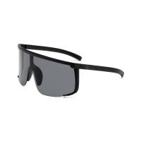 China 100% UV400 Polarized Cycling Sunglasses Custom Frame Color Design Accepted for sale