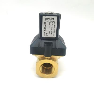 China Genuine Burkert Type 6213 Solenoid Valve 00221621 AC220V 8W, G3/4 2/2 Way Normally Closed Brass Valve, 13 Flow Orifice NBR Seal, -10~80°C 0-10 Bar Medium Control for sale