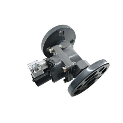 China CPVC-32 CPVC Valve Body Pneumatic Solenoid Valve Port Size 1-1/4'' 32mm Orifice Size Designed for Alkali Fluids 0.01 To 0.6 Mpa for sale