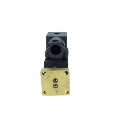 China 3 Way Normally Open 7FA16 NBR Seal Pneumatic Brass Body Solenoid Valve 1.6mm Orifice Size Direct Acting Operation for sale