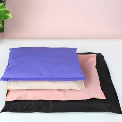 China Customized PVC matte zipper clothing bags, plastic zipper locks, clothes, T-shirts, other clothing packaging - for socks and shoes for sale