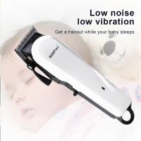 China Pro Salon Barber Electric Hair Clippers 1500mAH Skinsafe Rechargeable for sale