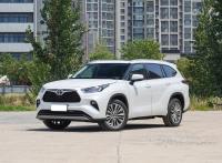 China Second Hand Toyota Highlander Hybrid 5 and 7 Seats Medium Size SUV Luxury Vehicle for sale