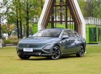 China 2024 Wuling StarLight Sedan The Perfect Combination of Style and 100% Electric Energy for sale