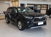 China Manual Copilot Seat Adjustment 2024 Toyotas Highlander Petrol 7 Seats Cars 2.0T Engine for sale