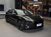 China High Speed Range 616km Electric Sports Car Geely Zeekr 001 2024 Left-Steering Version for sale