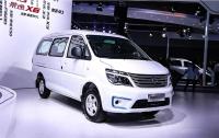 China Dongfeng M5 Electric Cargo Van Ideal for Business and Adult Car Delivery in 2024 for sale