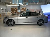 China Battery Electric Vehicle 2024 BMWi5 35L Luxury Sedan with Ternary Lithium Ion Battery for sale