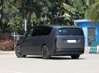China Li Xiang L7 L8 L9 Electric Cars Midsize MPV with 7 Seats and Ultra Tire R18 Automatic for sale