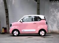China Energy Electric Vehicle Bestune Xiaoma Mini EV Car with Ternary Lithium Ion Battery for sale