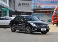 China Dongfeng Fengxing Fengshen Xiaokang S60 E70 T1 T5 E1 Energy Vehicle 5 Seats 5 Doors for sale