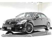 China Toyota Crown 2.5 Sports Navigation Package New Black Leather Seat Covers / All-New Full Water Tank Capacity For The Car / All-New 20-Inch Tires And Wheels / All-New Aerodynamics / All-New LED Fog Lig for sale