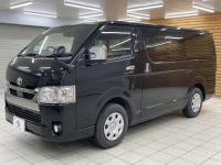 China Toyota Hiace Van With Super GL Original Front Bumper, Original 16-Inch Oxidized Aluminum Wheels, Original Mudguards, Original LED Tail Lights, Original Seat Covers, Original BET Kit, Alpine 11inch Equ for sale