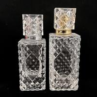 China 100ml Glass Perfume Spray Bottle Atomizer Bayonet Carving for sale