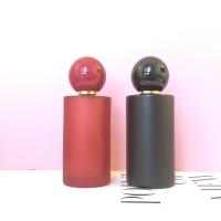 China 500pcs 50ml Perfume Spray Bottle Plastic Ball Cap Cosmetic Glass for sale