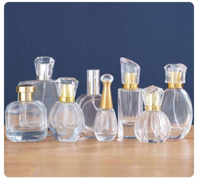 China Glass Transparent Perfume Spray Bottle 50ml Material Sub Bottling for sale
