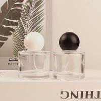 China Portable Perfume Spray Atomizer Bottle Travel Exquisite 50ml Glass for sale