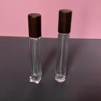 China Advanced Perfume Essential Oil Ball Bottle 10ML Wood Cap Ball for sale