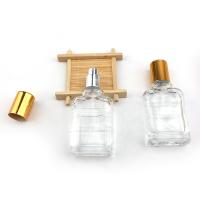 China 500 Pcs Glass Split Bottle 30ml Screw Shaped Square Perfume Sample for sale