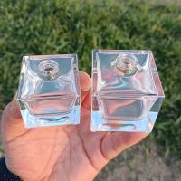 China 30ml 50ml Perfume Spary Bottles Glass Refillable Atomizer 500 Pcs for sale