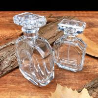 China MSDS Refillable Perfume Spray Bottle 50ml 100ml Glass Sub Flat Round for sale