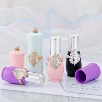 China Smooth Court Empty Lipstick Tube 12.1mm ABS Material Customizable for sale