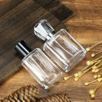 China Transparent Glass Perfume Bottle 30ml 50ml Portable 5000 Pcs for sale