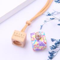 China 8ml Square Shape perfume spray bottle Hanging Car Room Bathroom Perfume Bottle for sale