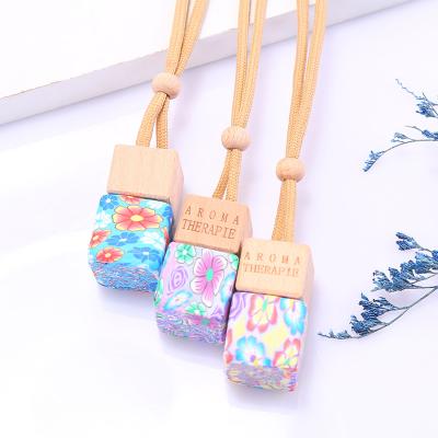 China 8ml Square Shape perfume spray bottle Hanging Car Room Bathroom Perfume Bottle for sale