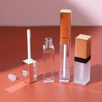 China SGS Disc Cap PETG Empty 10ml Lip Gloss Containers With Brush for sale