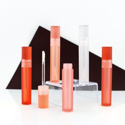 China Cosmetic 2 Layer Plastic Round 10ml Lip Gloss Wand Tubes 14g for sale