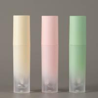 China 3ml Gradient Green Yellow Pink PETG Clear Wand Lip Gloss Tubes 92*20mm for sale