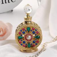 China Arabic Engraving Glass Essential Oil Bottle for sale