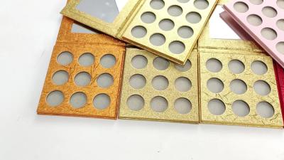 China OEM ODM Empty Magnetic Eyeshadow Palette Pans UV Coating Varnishing for sale