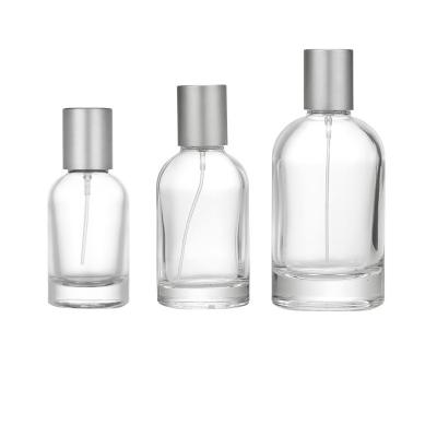 China Acrylic Cap 30m Cylindrical Perfume Bottlel Bayonet Spray Volatilized for sale