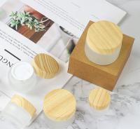 China MSDS Frosted Cosmetic Cream Jars With Bamboo Lids 10ml 15ml 20ml for sale