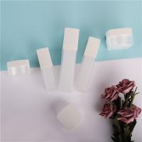 China MSDS CE Cylinder Acrylic Cosmetic Packaging Containers OEM for sale