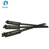 China Custom Logo PVC Wristband 250x25mm 250x16mm Soft Plastic Vinyl Bracelet for Events for sale