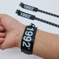 China Blue PVC Vinyl Wristband Bracelets for Events Festivals 250x25mm Custom Logo for sale