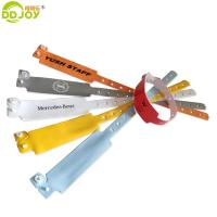 China Custom PVC Vinyl Wristband 250x25mm Waterproof Event Bracelet for Hospital and Festival Use for sale