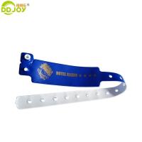 China Custom PVC Vinyl Wristband 250x25mm Waterproof Event Bracelet for Hospital and Festival Use for sale