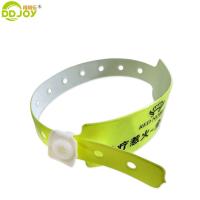 China Custom Logo PVC Wristbands 250x25mm Neon Reflective for Music Events for sale