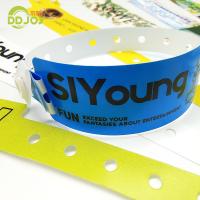 China Custom Plastic Vinyl Wristbands 250x25mm One Time Use Snap Closure for Events for sale