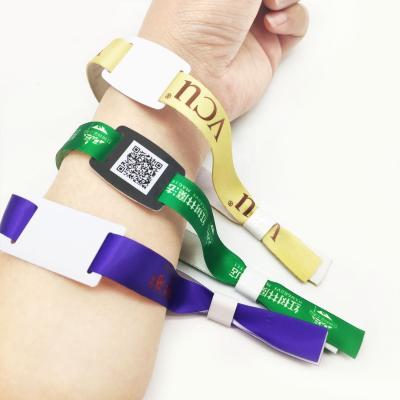 China Custom Polyester Fabric Wristbands 350x15mm Disposable Woven Bracelet for Events for sale