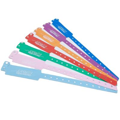 China Custom PVC Vinyl Wristband 250x25mm for Festival Events VIP Admission Waterproof for sale